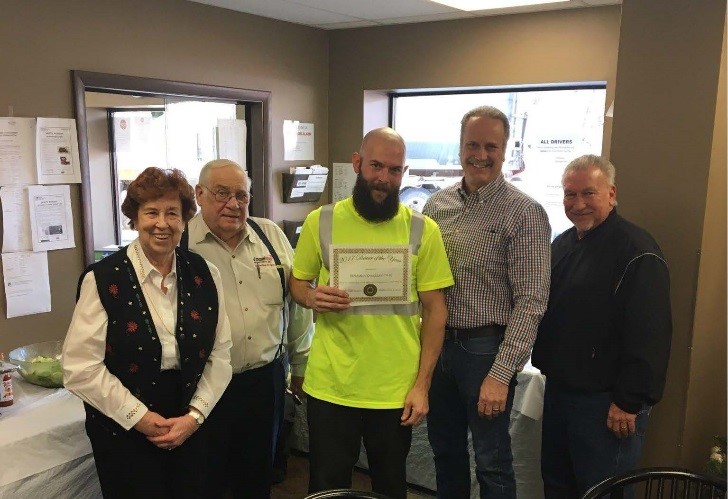 Valley Waste Service, Inc. Announces Driver of the Year for 2017